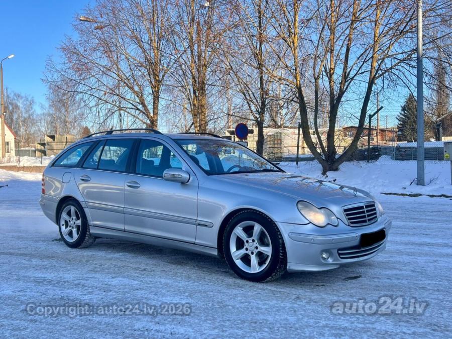 Grey Mercedes-Benz C-Class 2004 in Tartu, with an engine capacity of 2.10 L and mileage of 305 thousand km for 2390 €, photo 1 on AUTOMOTO.COM.LV
