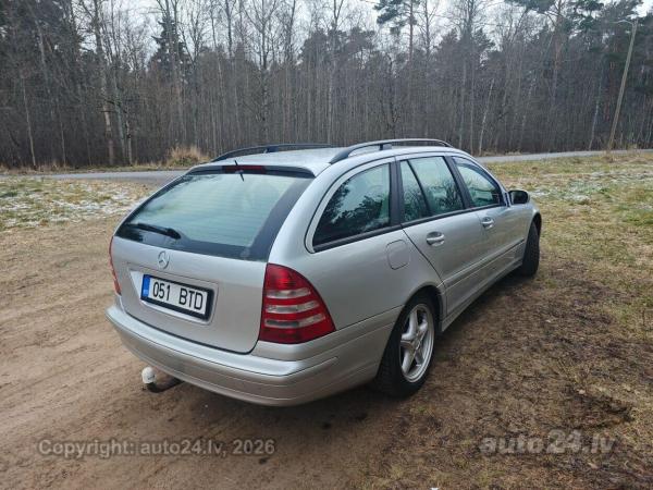 Grey Mercedes-Benz C-Class 2005 in Tallinn, with an engine capacity of 2.10 L and mileage of 283 thousand km for 2800 €, photo 6 on AUTOMOTO.COM.LV