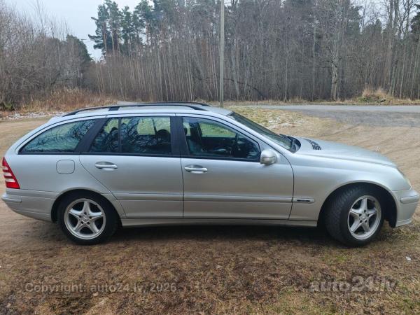 Pelēks Mercedes-Benz C-Class 2005 Tallina, ar dzinēja tilpumu 2.10 L un nobraukumu 283 tūkst. km par 2800 €, foto 5 vietnē AUTOMOTO.COM.LV