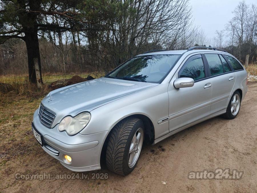 Pelēks Mercedes-Benz C-Class 2005 Tallina, ar dzinēja tilpumu 2.10 L un nobraukumu 283 tūkst. km par 2800 €, foto 10 vietnē AUTOMOTO.COM.LV