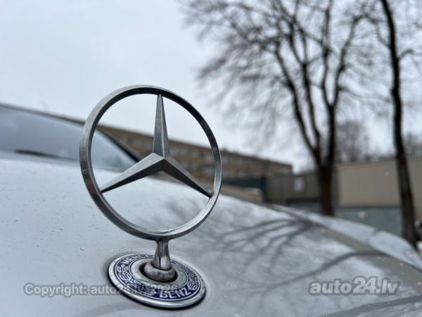 Pelēks Mercedes-Benz C-Class 2005 Narva, ar dzinēja tilpumu 2.10 L un nobraukumu 430 tūkst. km par 1499 €, foto 9 vietnē AUTOMOTO.COM.LV