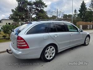 Grey Mercedes-Benz C-Class 2005 in Tallinn, with an engine capacity of 2.10 L and mileage of 356 thousand km for 1690 €, photo 2 on AUTOMOTO.COM.LV