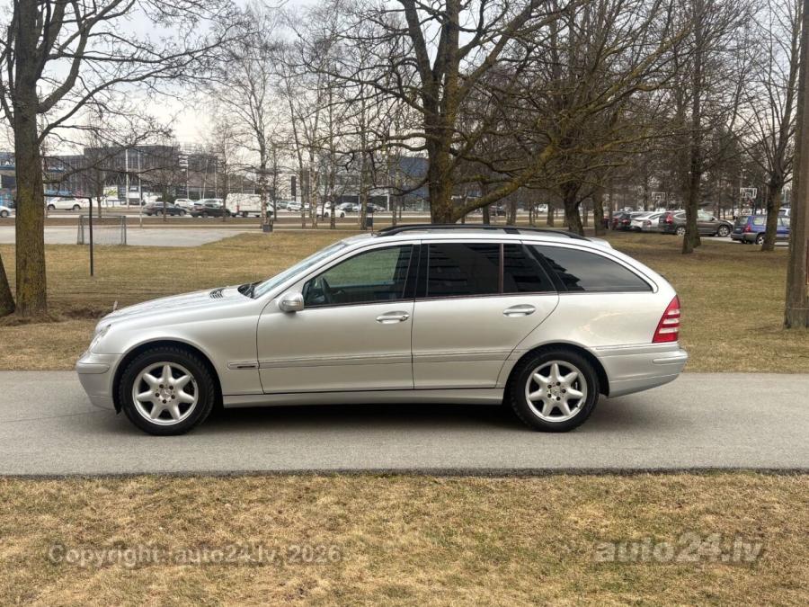 Pelēks Mercedes-Benz C-Class 2006 Tallina, ar dzinēja tilpumu 2.10 L un nobraukumu 260 tūkst. km par 3899 €, foto 5 vietnē AUTOMOTO.COM.LV