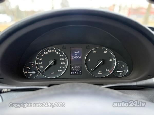 Grey Mercedes-Benz C-Class 2006 in Tallinn, with an engine capacity of 2.10 L and mileage of 260 thousand km for 3899 €, photo 11 on AUTOMOTO.COM.LV
