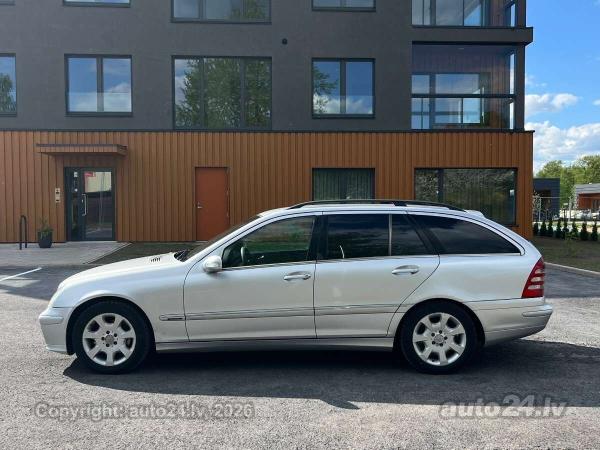 Grey Mercedes-Benz C-Class 2006 in Tartu, with an engine capacity of 2.10 L and mileage of 0 thousand km for 2200 €, photo 6 on AUTOMOTO.COM.LV