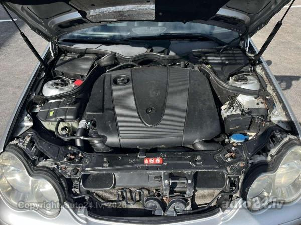 Grey Mercedes-Benz C-Class 2006 in Tartu, with an engine capacity of 2.10 L and mileage of 0 thousand km for 2200 €, photo 9 on AUTOMOTO.COM.LV