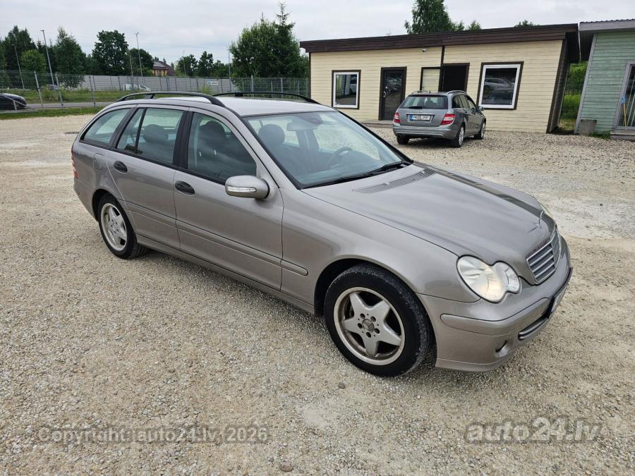 Grey Mercedes-Benz C-Class 2006 in Tartu, with an engine capacity of 2.10 L and mileage of 299 thousand km for 2990 €, photo 9 on AUTOMOTO.COM.LV