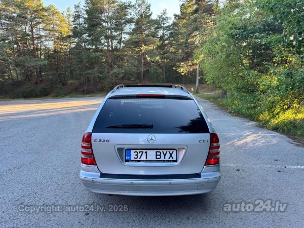 Grey Mercedes-Benz C-Class 2006 in Tallinn, with an engine capacity of 2.10 L and mileage of 267 thousand km for 3999 €, photo 8 on AUTOMOTO.COM.LV