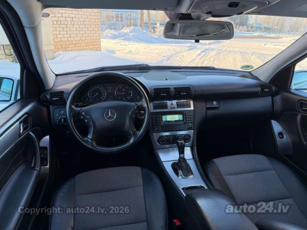 Pelēks Mercedes-Benz C-Class 2007 Viljandi, ar dzinēja tilpumu 2.10 L un nobraukumu 305 tūkst. km par 4290 €, foto 7 vietnē AUTOMOTO.COM.LV