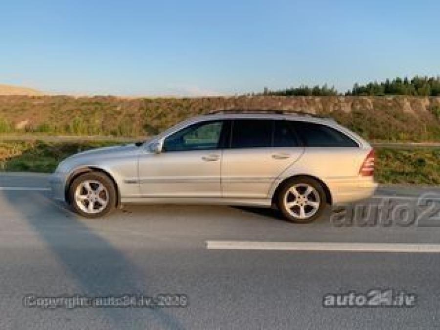 Grey Mercedes-Benz C-Class 2007 in Tallinn, with an engine capacity of 1.80 L and mileage of 155 thousand km for 5500 €, photo 4 on AUTOMOTO.COM.LV