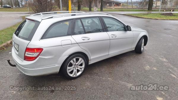 Grey Mercedes-Benz C-Class 2008 in Johvi, with an engine capacity of 2.10 L and mileage of 254 thousand km for 2999 €, photo 6 on AUTOMOTO.COM.LV
