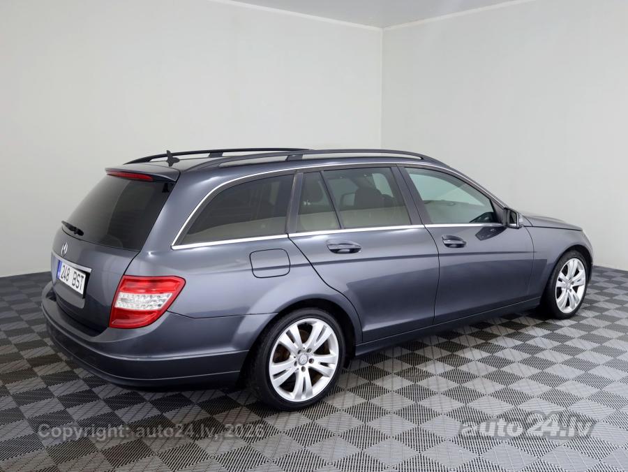 Pelēks Mercedes-Benz C-Class 2008 Tallina, ar dzinēja tilpumu 2.10 L un nobraukumu 306 tūkst. km par 2999 €, foto 4 vietnē AUTOMOTO.COM.LV