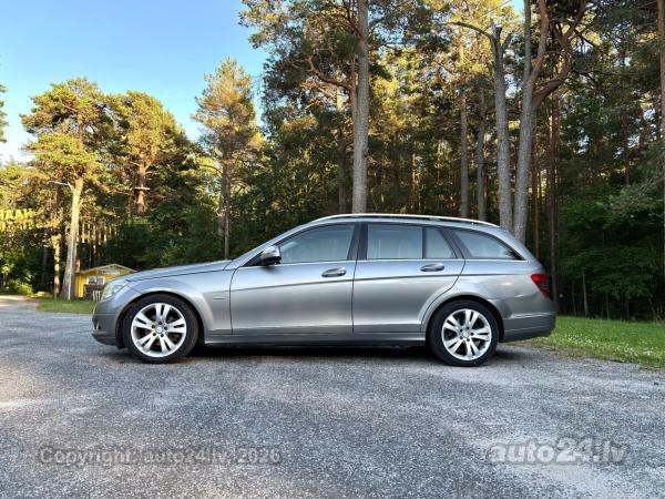 Pelēks Mercedes-Benz C-Class 2008 Hāpsalu, ar dzinēja tilpumu 2.10 L un nobraukumu 361 tūkst. km par 3700 €, foto 2 vietnē AUTOMOTO.COM.LV