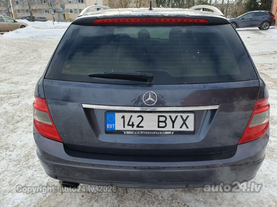 Grey Mercedes-Benz C-Class 2009 in Voru, with an engine capacity of 3.00 L and mileage of 416 thousand km for 3700 €, photo 1 on AUTOMOTO.COM.LV