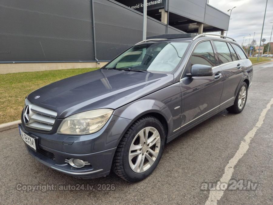 Pelēks Mercedes-Benz C-Class 2009 Tallina, ar dzinēja tilpumu 2.10 L un nobraukumu 395 tūkst. km par 2999 €, foto 1 vietnē AUTOMOTO.COM.LV