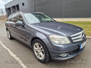 Pelēks Mercedes-Benz C-Class 2009 Tallina, ar dzinēja tilpumu 2.10 L un nobraukumu 395 tūkst. km par 2999 €, foto 3 vietnē AUTOMOTO.COM.LV