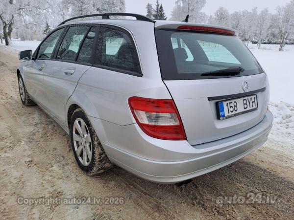 Grey Mercedes-Benz C-Class 2010 in Paide, with an engine capacity of 2.20 L and mileage of 262 thousand km for 4990 €, photo 3 on AUTOMOTO.COM.LV