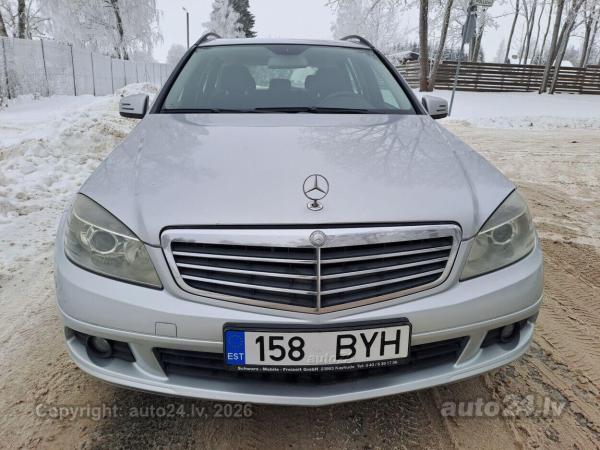 Grey Mercedes-Benz C-Class 2010 in Paide, with an engine capacity of 2.20 L and mileage of 262 thousand km for 4990 €, photo 8 on AUTOMOTO.COM.LV
