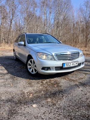 Pelēks Mercedes-Benz C-Class 2010 Pērnava, ar dzinēja tilpumu 2.10 L un nobraukumu 289 tūkst. km par 6500 €, foto 4 vietnē AUTOMOTO.COM.LV