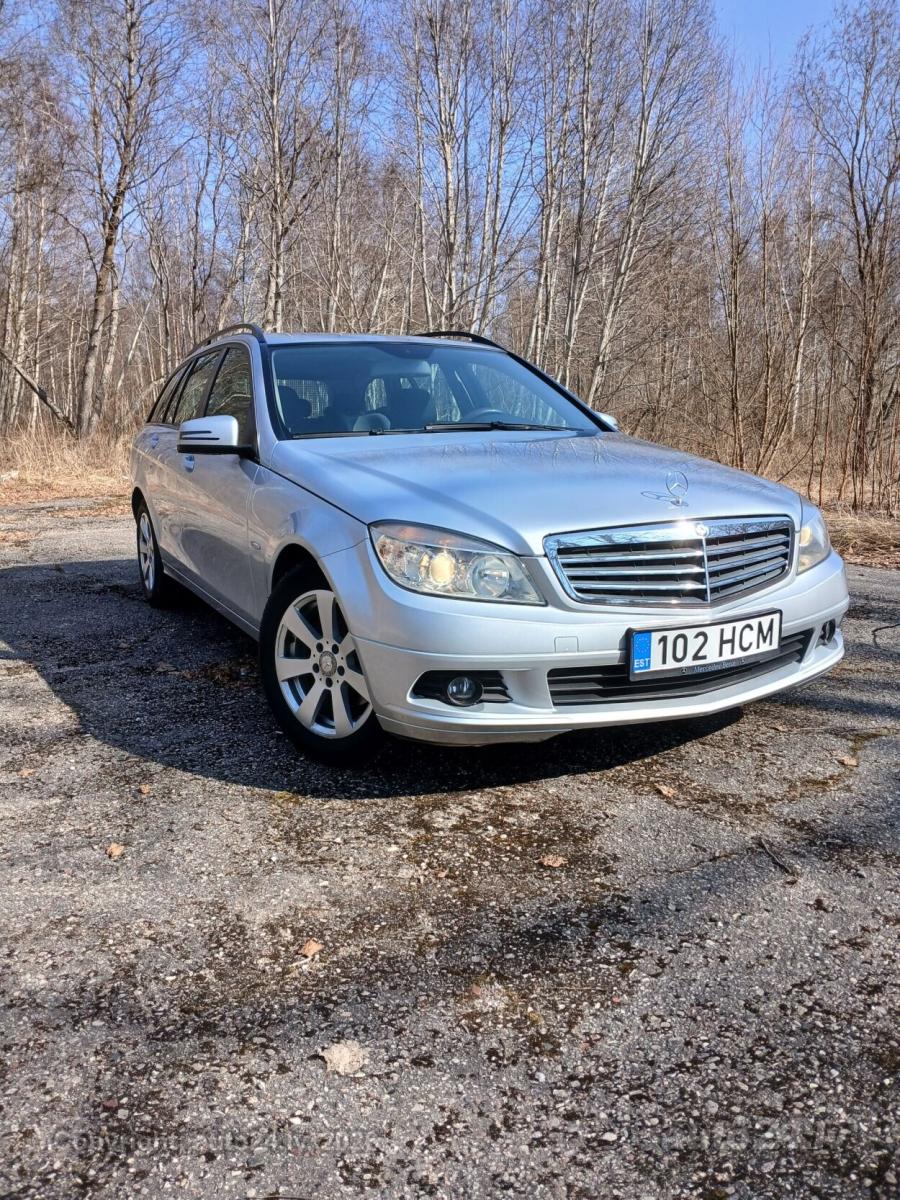 Pelēks Mercedes-Benz C-Class 2010 Pērnava, ar dzinēja tilpumu 2.10 L un nobraukumu 289 tūkst. km par 6500 €, foto 4 vietnē AUTOMOTO.COM.LV