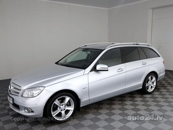 Pelēks Mercedes-Benz C-Class 2010 Tallina, ar dzinēja tilpumu 2.10 L un nobraukumu 259 tūkst. km par 4499 €, foto 2 vietnē AUTOMOTO.COM.LV