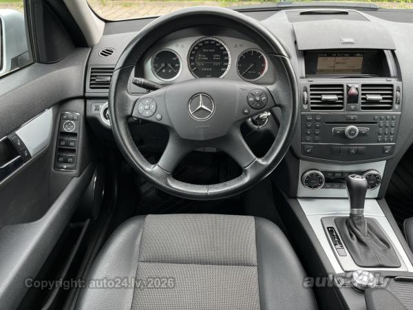 Grey Mercedes-Benz C-Class 2010 in Tartu, with an engine capacity of 2.10 L and mileage of 232 thousand km for 5590 €, photo 7 on AUTOMOTO.COM.LV