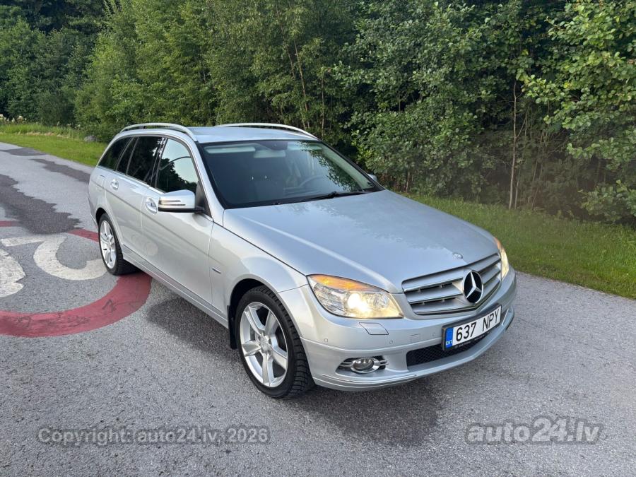 Pelēks Mercedes-Benz C-Class 2010 Tallina, ar dzinēja tilpumu 2.10 L un nobraukumu 260 tūkst. km par 5990 €, foto 9 vietnē AUTOMOTO.COM.LV