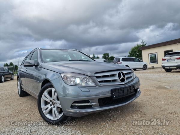 Pelēks Mercedes-Benz C-Class 2010 Tartu, ar dzinēja tilpumu 2.20 L un nobraukumu 326 tūkst. km par 5990 €, foto 5 vietnē AUTOMOTO.COM.LV