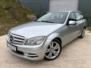 Pelēks Mercedes-Benz C-Class 2010 Viljandi, ar dzinēja tilpumu 3.00 L un nobraukumu 344 tūkst. km par 6790 €, foto  vietnē AUTOMOTO.COM.LV