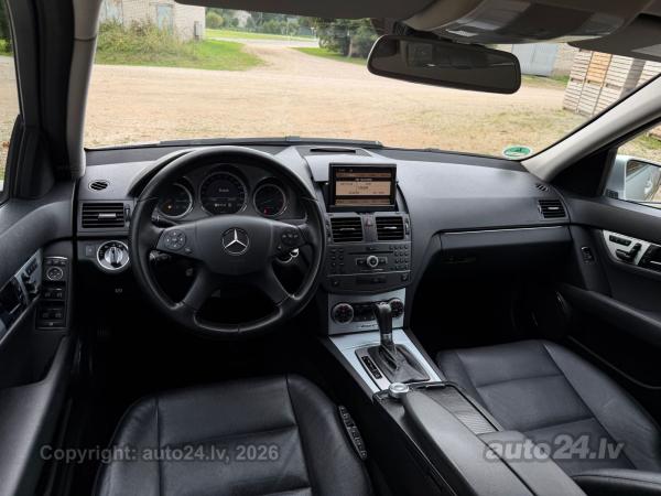 Pelēks Mercedes-Benz C-Class 2010 Viljandi, ar dzinēja tilpumu 3.00 L un nobraukumu 344 tūkst. km par 6790 €, foto 8 vietnē AUTOMOTO.COM.LV