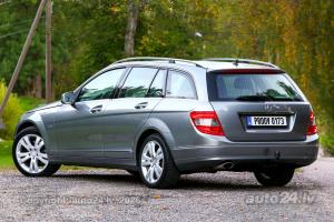 Grey Mercedes-Benz C-Class 2010 in Viljandi, with an engine capacity of 2.10 L and mileage of 229 thousand km for 6390 €, photo 4 on AUTOMOTO.COM.LV