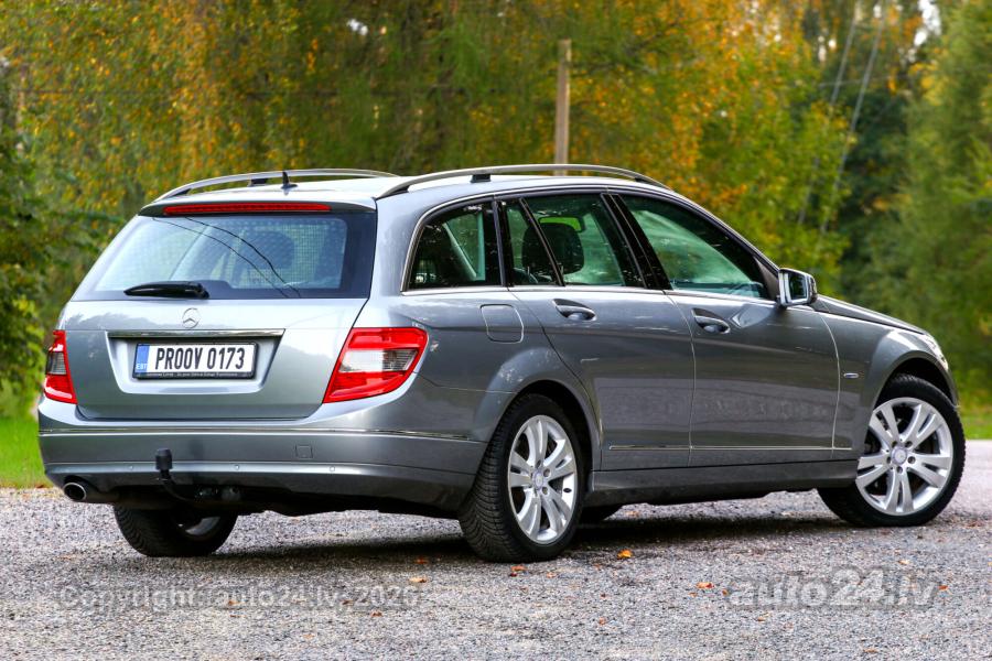Grey Mercedes-Benz C-Class 2010 in Viljandi, with an engine capacity of 2.10 L and mileage of 229 thousand km for 6390 €, photo 5 on AUTOMOTO.COM.LV