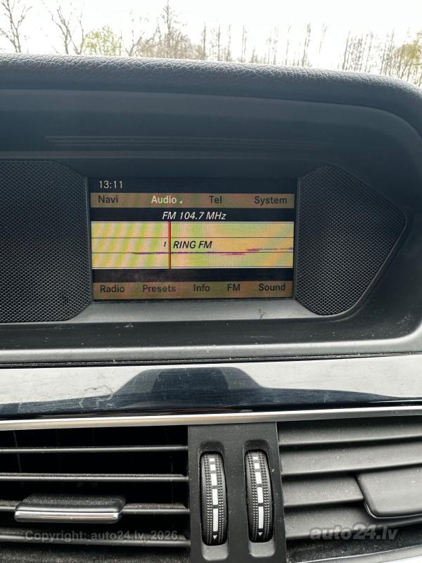 Pelēks Mercedes-Benz C-Class 2011 Tallina, ar dzinēja tilpumu 2.10 L un nobraukumu 489 tūkst. km par 4800 €, foto 6 vietnē AUTOMOTO.COM.LV