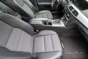 Pelēks Mercedes-Benz C-Class 2011 Viljandi, ar dzinēja tilpumu 2.10 L un nobraukumu 278 tūkst. km par 7400 €, foto 12 vietnē AUTOMOTO.COM.LV