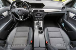 Pelēks Mercedes-Benz C-Class 2011 Viljandi, ar dzinēja tilpumu 2.10 L un nobraukumu 278 tūkst. km par 7400 €, foto 14 vietnē AUTOMOTO.COM.LV
