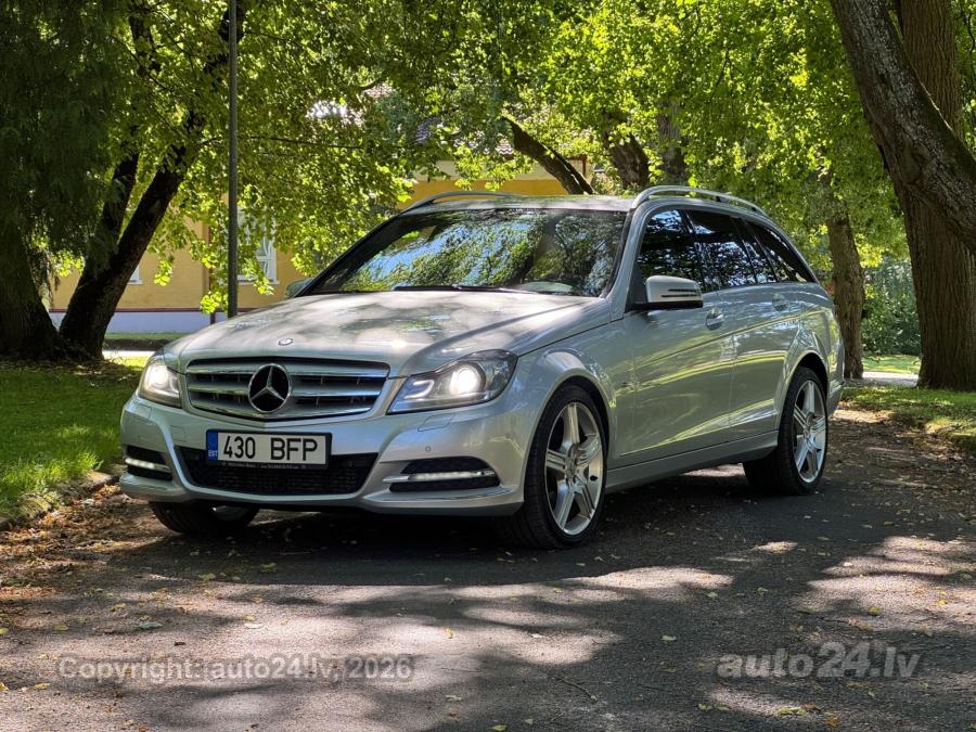 Grey Mercedes-Benz C-Class 2011 in Tartu, with an engine capacity of 2.10 L and mileage of 351 thousand km for 8600 €, photo 3 on AUTOMOTO.COM.LV