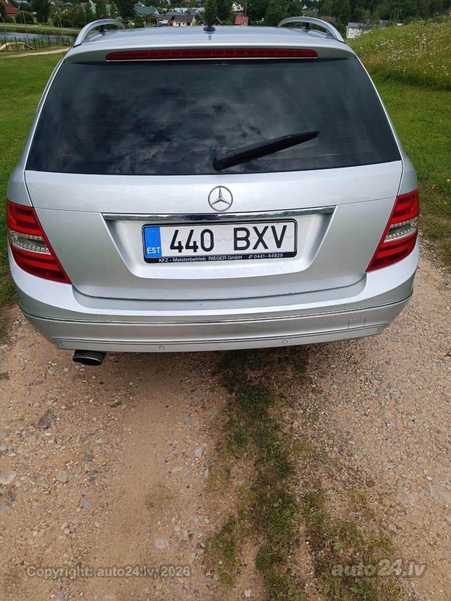 Grey Mercedes-Benz C-Class 2011 in Tallinn, with an engine capacity of 2.10 L and mileage of 326 thousand km for 4100 €, photo 5 on AUTOMOTO.COM.LV