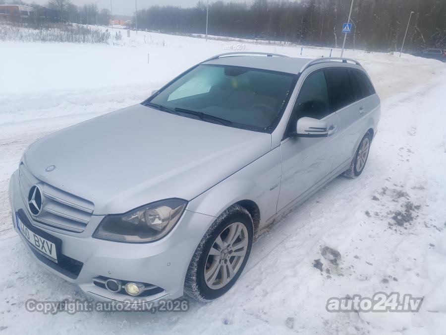 Grey Mercedes-Benz C-Class 2011 in Tallinn, with an engine capacity of 2.10 L and mileage of 326 thousand km for 4100 €, photo 11 on AUTOMOTO.COM.LV