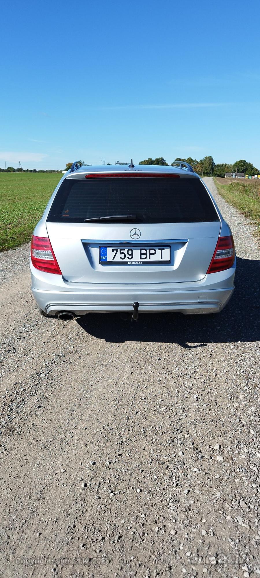 Pelēks Mercedes-Benz C-Class 2011 Tallina, ar dzinēja tilpumu 2.10 L un nobraukumu 358 tūkst. km par 5500 €, foto 5 vietnē AUTOMOTO.COM.LV