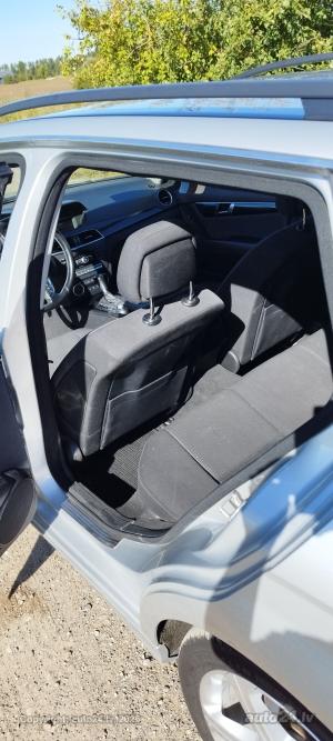 Pelēks Mercedes-Benz C-Class 2011 Tallina, ar dzinēja tilpumu 2.10 L un nobraukumu 358 tūkst. km par 5500 €, foto 8 vietnē AUTOMOTO.COM.LV