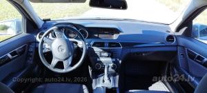 Pelēks Mercedes-Benz C-Class 2011 Tallina, ar dzinēja tilpumu 2.10 L un nobraukumu 358 tūkst. km par 5500 €, foto 10 vietnē AUTOMOTO.COM.LV