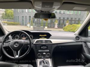 Pelēks Mercedes-Benz C-Class 2011 Tallina, ar dzinēja tilpumu 2.10 L un nobraukumu 326 tūkst. km par 4990 €, foto 12 vietnē AUTOMOTO.COM.LV