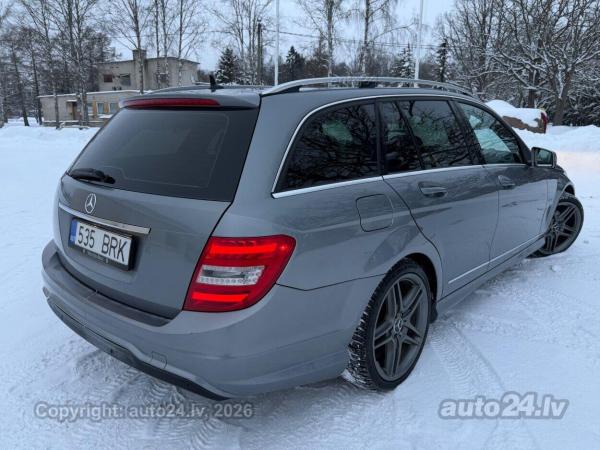 Grey Mercedes-Benz C-Class 2012 in Viljandi, with an engine capacity of 2.10 L and mileage of 393 thousand km for 6790 €, photo 2 on AUTOMOTO.COM.LV