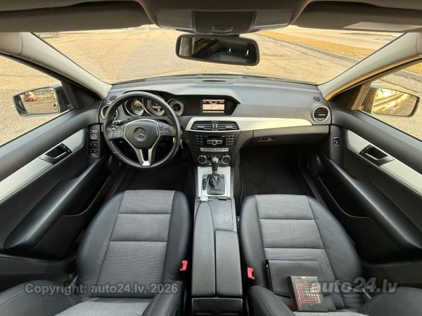 Grey Mercedes-Benz C-Class 2012 in Tartu, with an engine capacity of 2.10 L and mileage of 309 thousand km for 7299 €, photo 11 on AUTOMOTO.COM.LV