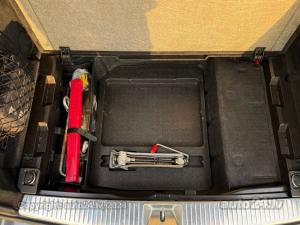 Серый Мерседес Ц-Класс 2012 в Тарту, объемом двигателя 2.10 л и пробегом 309 тыс. км за 7299 €, фото 23 на AUTOMOTO.COM.LV