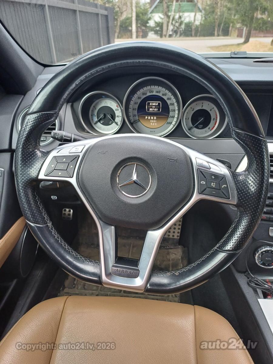 Grey Mercedes-Benz C-Class 2012 in Tallinn, with an engine capacity of 2.10 L and mileage of 312 thousand km for 6500 €, photo 8 on AUTOMOTO.COM.LV