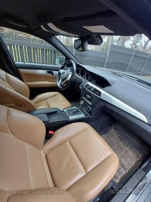Grey Mercedes-Benz C-Class 2012 in Tallinn, with an engine capacity of 2.10 L and mileage of 312 thousand km for 6500 €, photo 10 on AUTOMOTO.COM.LV