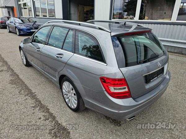 Grey Mercedes-Benz C-Class 2012 in Tartu, with an engine capacity of 2.10 L and mileage of 219 thousand km for 6990 €, photo 4 on AUTOMOTO.COM.LV