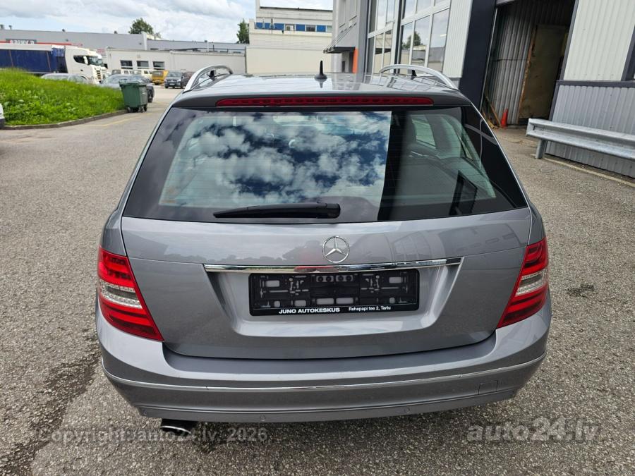 Pelēks Mercedes-Benz C-Class 2012 Tartu, ar dzinēja tilpumu 2.10 L un nobraukumu 219 tūkst. km par 6990 €, foto 6 vietnē AUTOMOTO.COM.LV