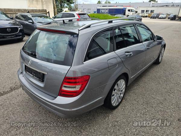 Grey Mercedes-Benz C-Class 2012 in Tartu, with an engine capacity of 2.10 L and mileage of 219 thousand km for 6990 €, photo 6 on AUTOMOTO.COM.LV
